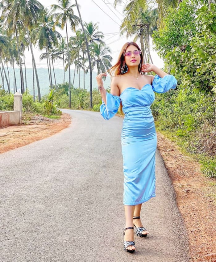 Neha Malik Looks Breathtaking In An Off-Shoulder Blue Satin Dress| See PICS