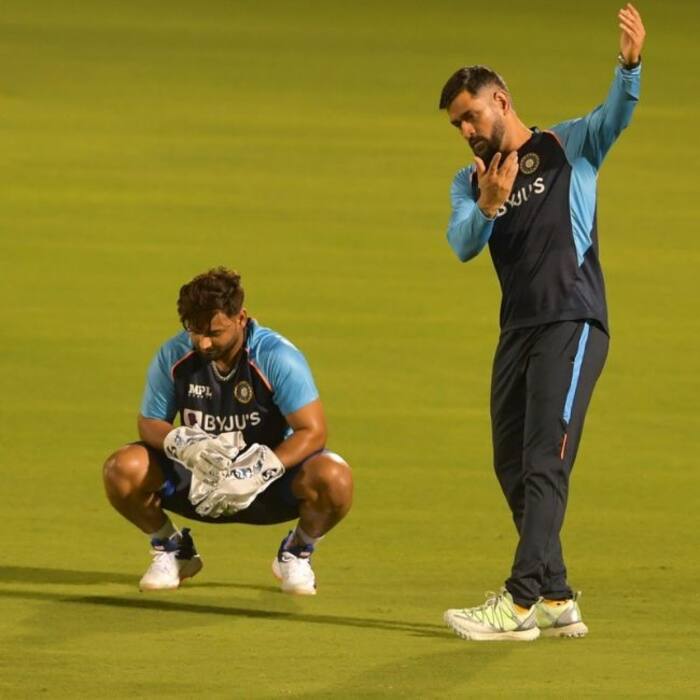 MS Dhoni to be back in Indian Cricket Team? BCCI offers him big ...