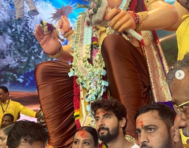 Nia goes traditional