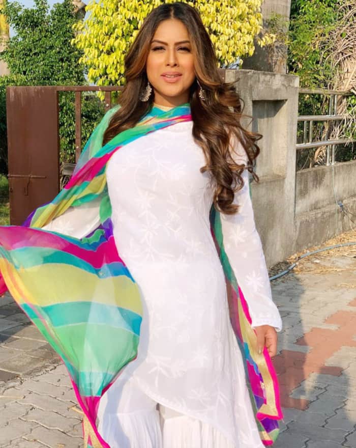 Nia Sharma Sets The Festive Mode In Her Traditional Best, See PICS