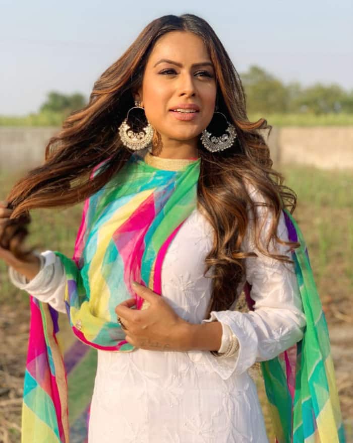Nia Sharma Sets The Festive Mode In Her Traditional Best, See PICS