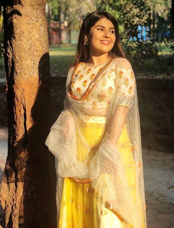 Remember Sonu Of Taarak Mehta Ka Ooltah Chashmah Nidhi Bhanushali Is Now A Sexy Diva Check