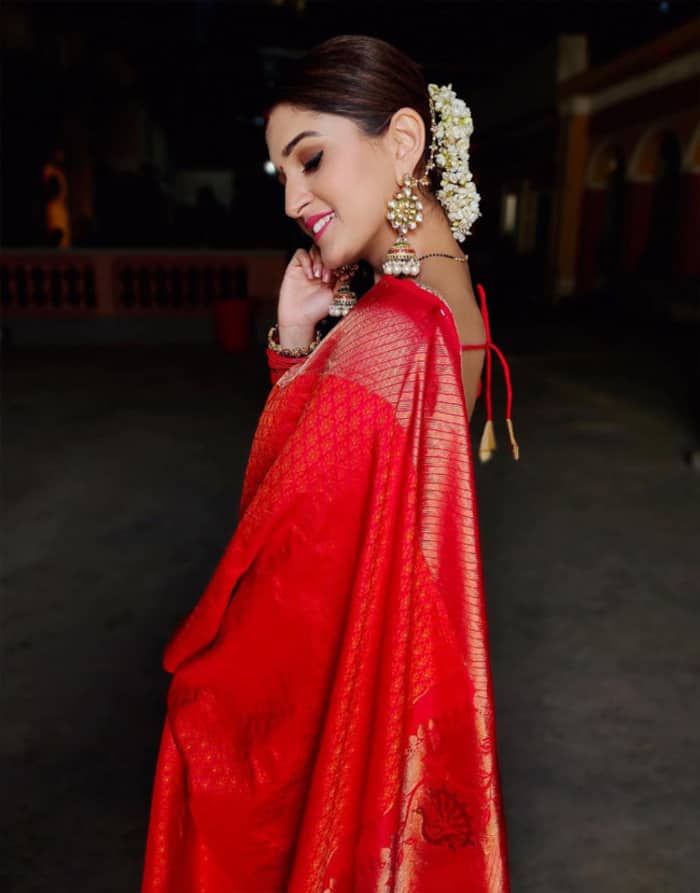 Anupamaa Fame Nidhi Shah Aka Kinjal is One of The Hottest TV Bahus ...