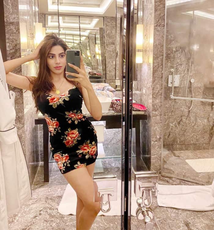 Nikkini Tamboli is Breaking The Internet