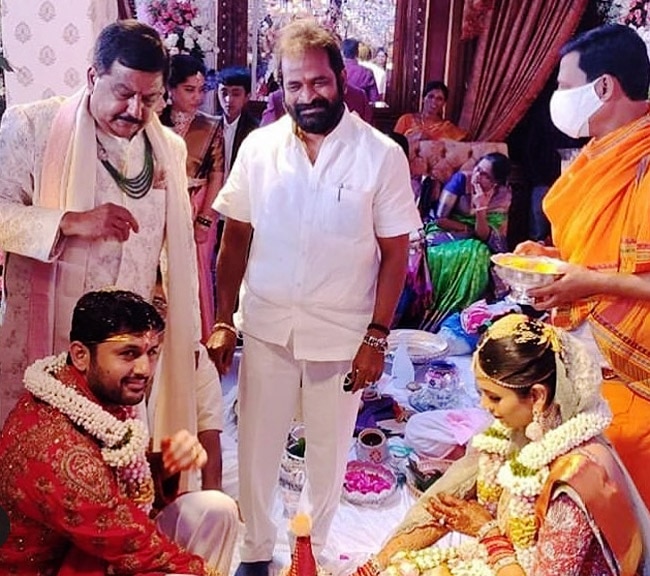 Nithiin's wedding photos go viral