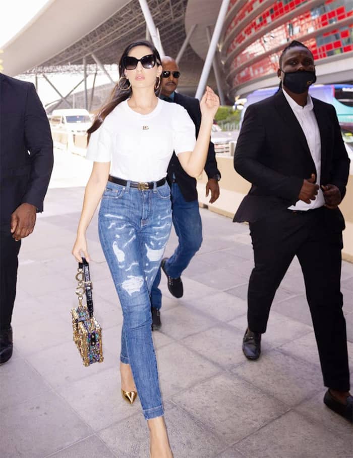 Nora Fatehi Radiates Hotness as She Walks in Ripped Denim And White T ...