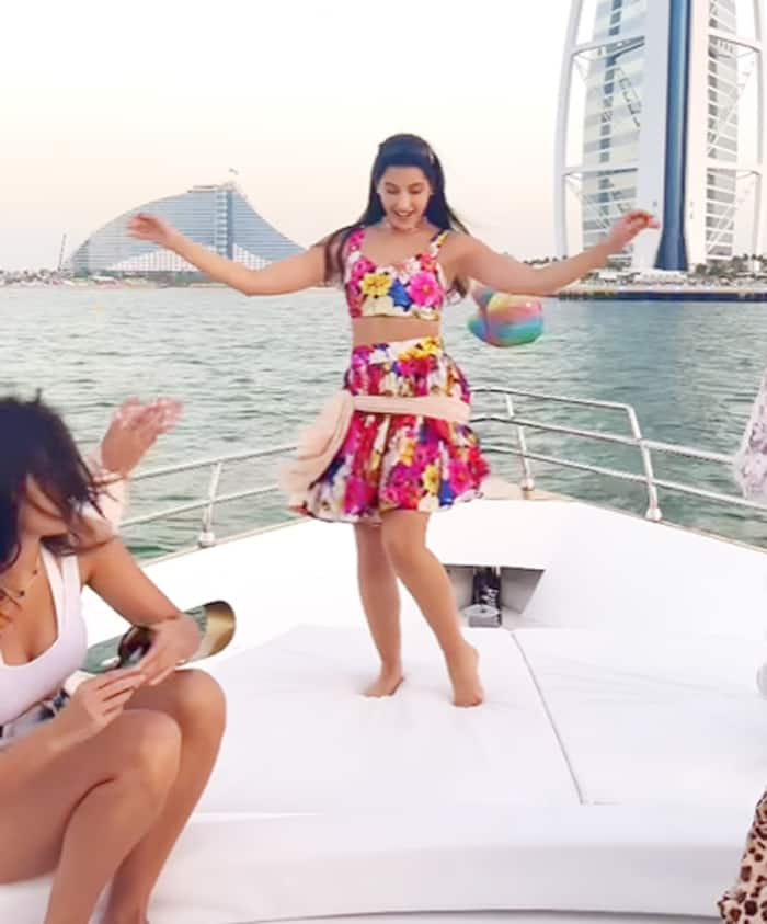 Nora Fatehi Keeps Her Birthday Look Hot And Sexy in Floral Co-Ord Set ...