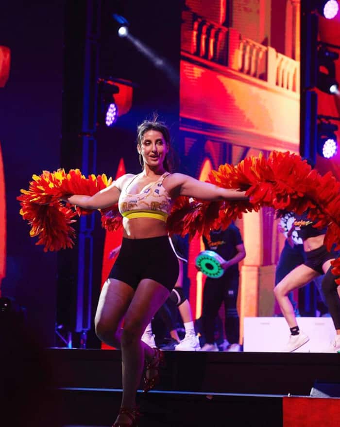 Nora Fatehi Sizzles in Bold Crop-Top And Black Shorts During Dance ...