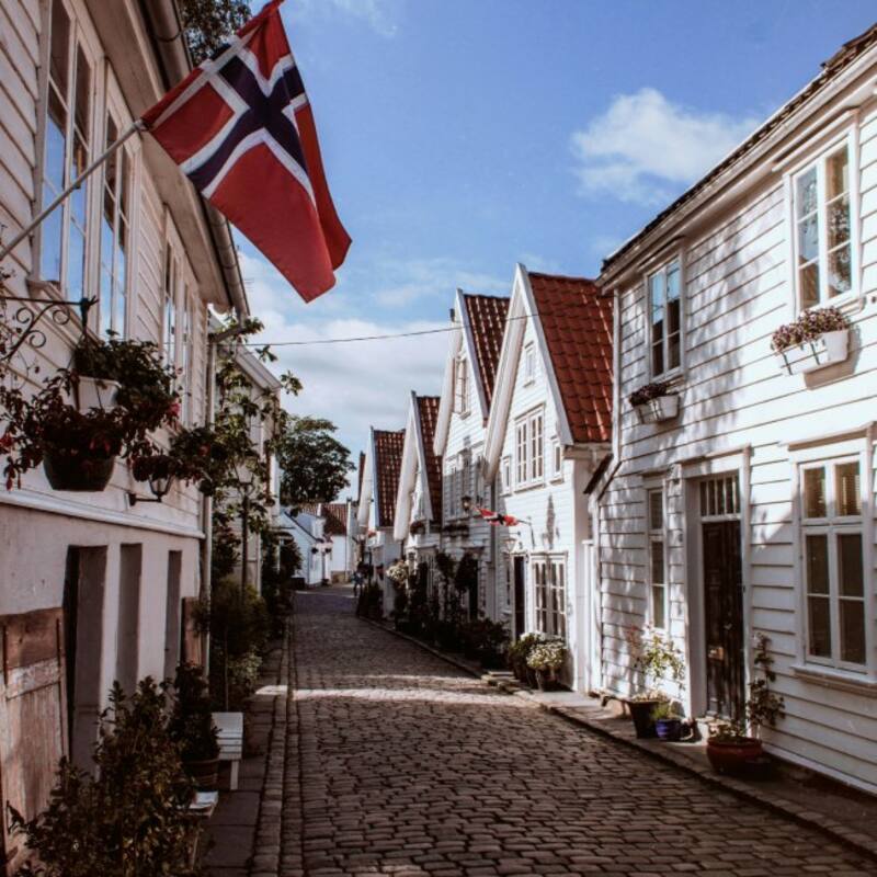 8 Most Cleanest Countries To Visit In April