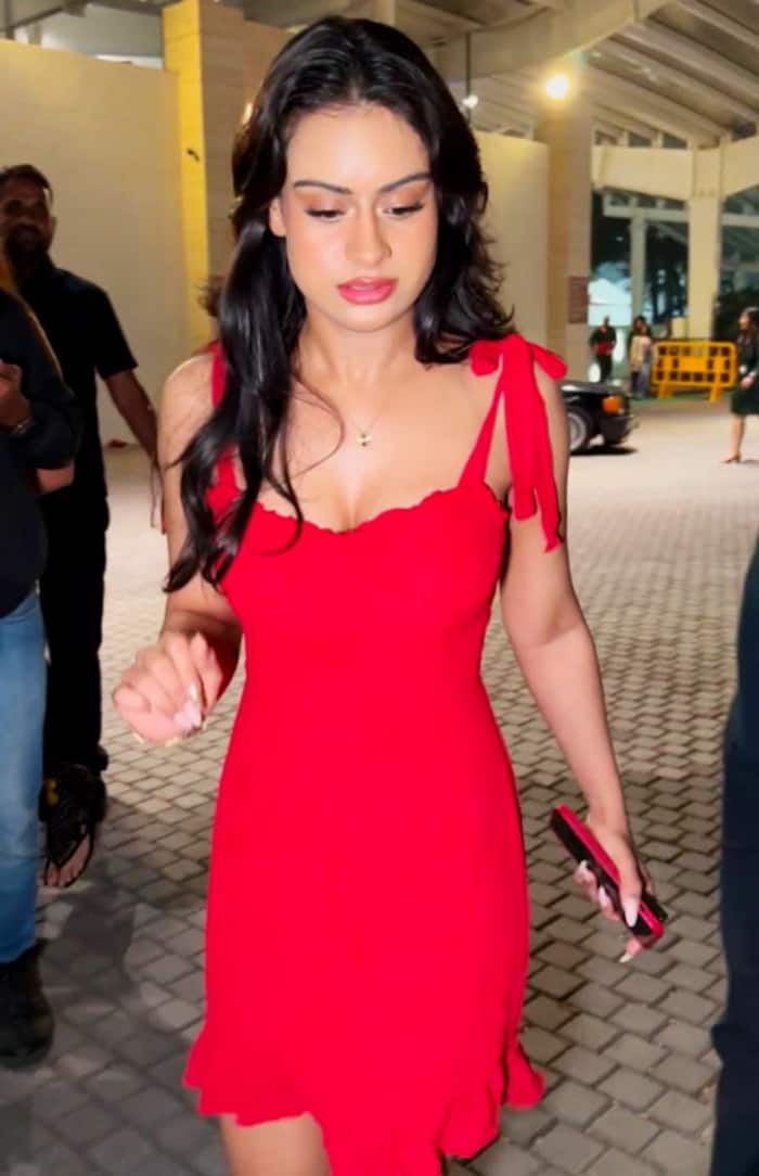 Nysa Devgan Looks Sexy in Red Dress Photos