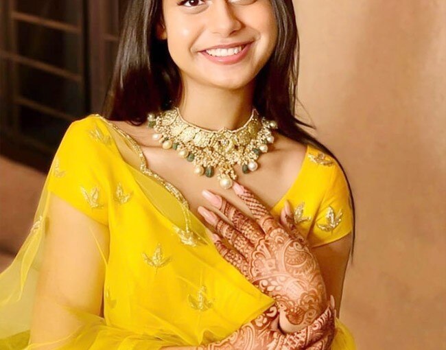 Nysa Devgn Looks Ravishing in Latest Lehenga Look