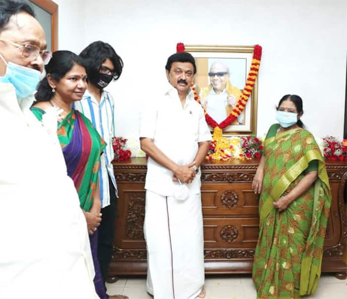 DMK Chief MK Stalin Takes Oath as Tamil Nadu CM - See Photos
