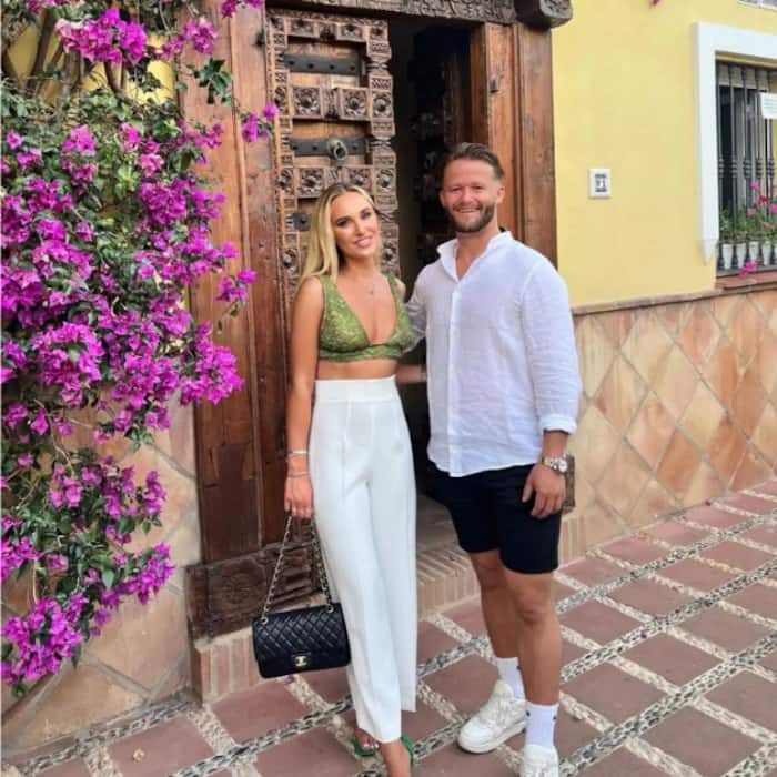 Meet Paige Ogborne wife of England cricketer Ben Duckett, she is a ...