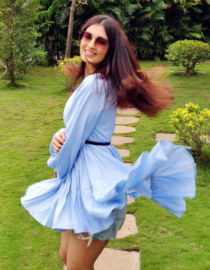 Pandya Store fame Shiny Doshi is a water babe