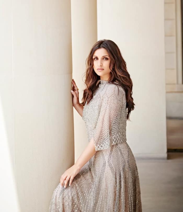 Parineeti Chopra Looks Glamorous in Latest Photos - Fans Say 'AAP' Ki ...