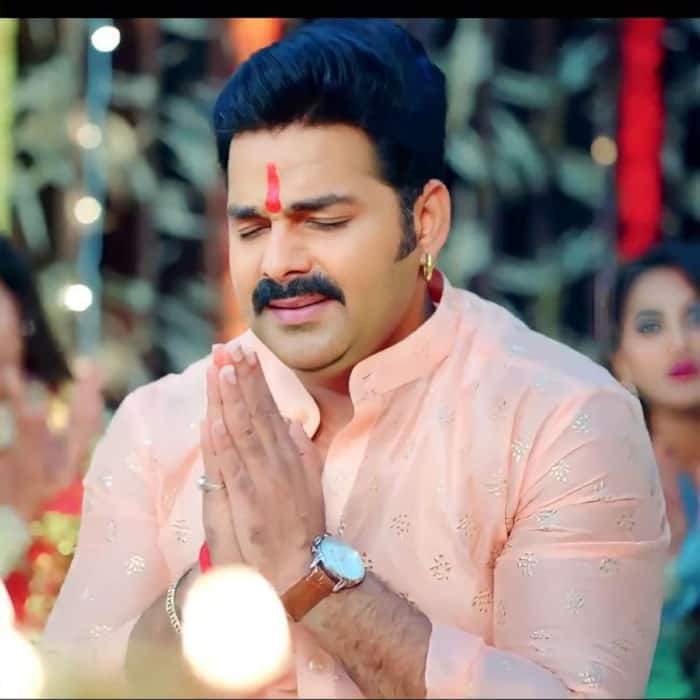 From Pankaj Tripathi, Pawan Singh to Monalisa: Celebs who celebrate Chhath Puja to the fullest