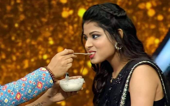 Ahead Of Indian Idol 12 Grand Finale, Pawandeep Rajan-Arunita Kanjilal ...
