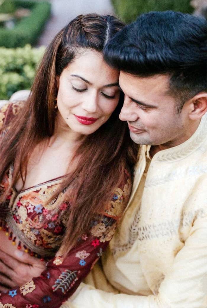 Payal Rohatgi-Sangram Singh's Pre-Wedding Photoshoot, Couple Seek ...