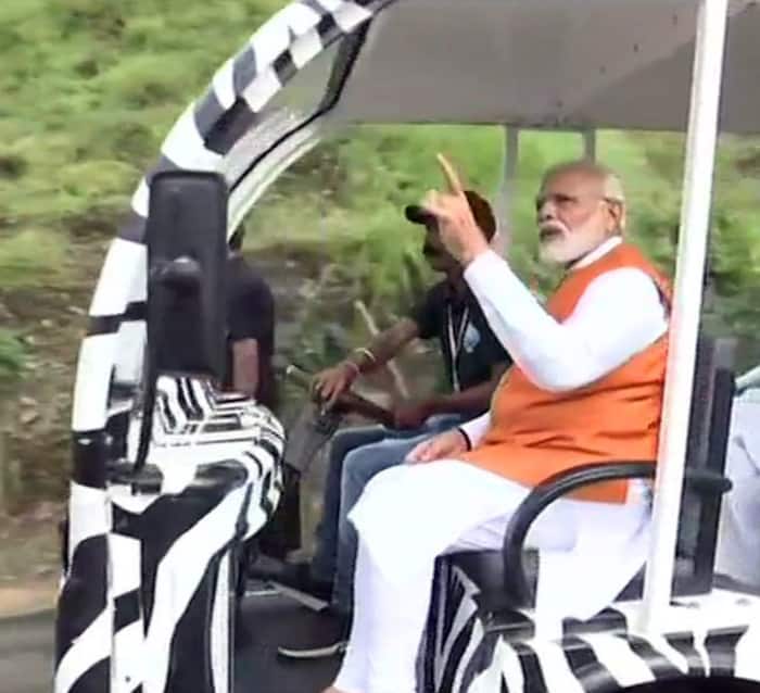 Narendra Modi Turns 69 Today: PM Visits Sardar Sarovar Dam, Cactus ...