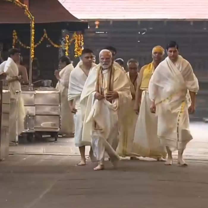 PICS: PM Modi Offers Prayers At Triprayar Sree Ramaswamy Temple In Thrissur