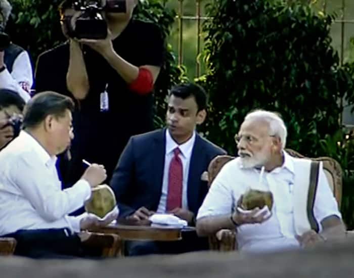 PM Modi Welcomes Chinese President Xi, Tours Him Around Mahabalipuram ...