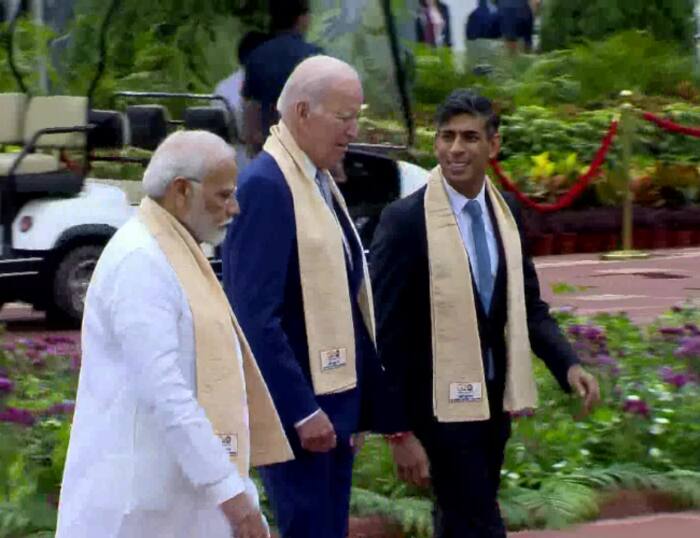 G20 Summit: World Leaders Pay Tribute To Mahatma Gandhi at Rajghat |In Pics