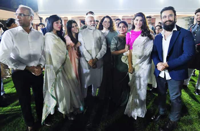 PM Narendra Modi Meets Top Stars of Bollywood at #ChangeWithin Event