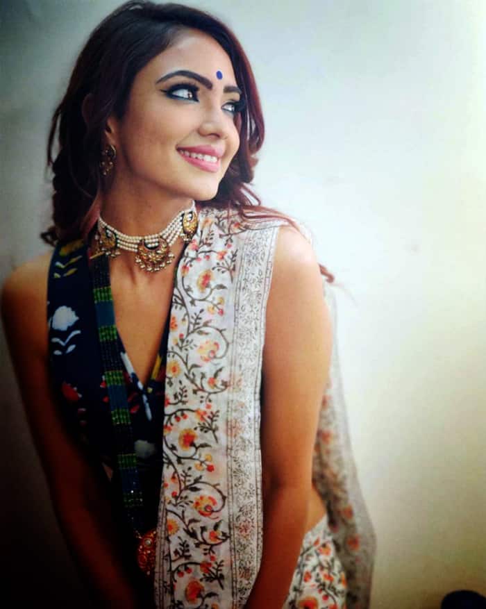 Kasautii Zindagii Kay Actor Pooja Banerjee's Latest Hot Photos Go Viral