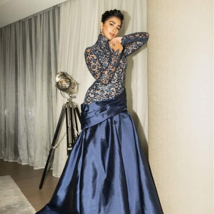 Pooja Hegde Sends Her ‘Love Letters To The Old World Charm’ In Backless ...
