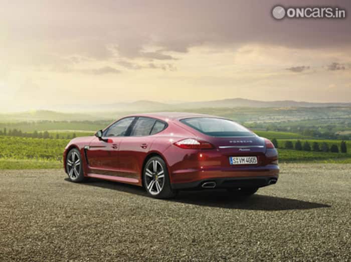 Porsche Panamera Base Exterior