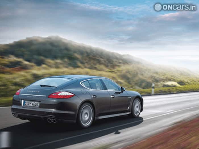 Porsche Panamera S Exterior