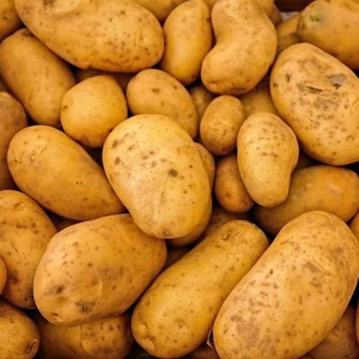 8 DIY home remedies to remove acne scars