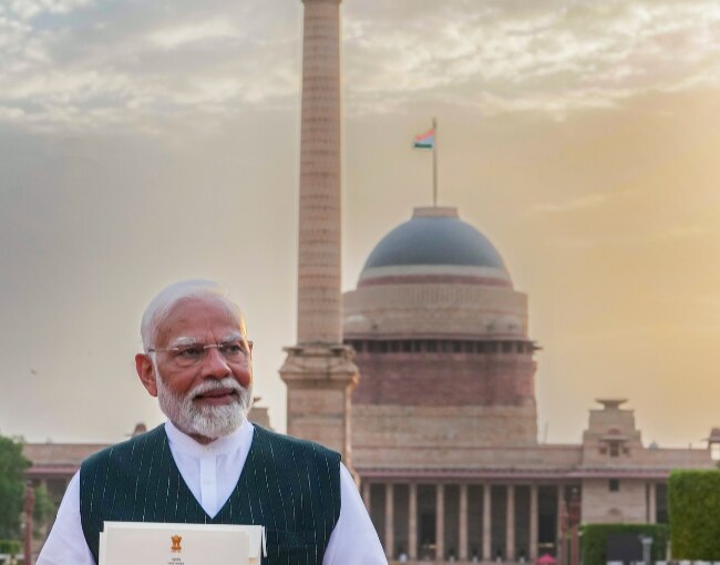 President appoints Narendra Modi as PM designate; oath on Sunday evening