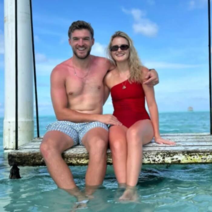 Post full of love and respect