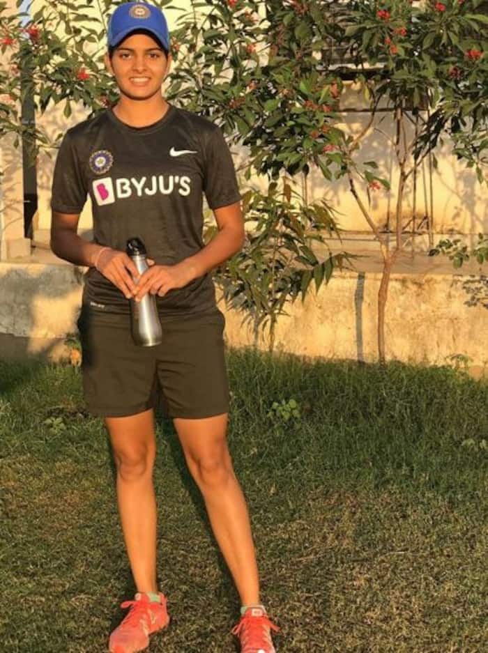 Move Over Smriti Mandhana, Priya Punia is The Latest Cricketing Heartthrob