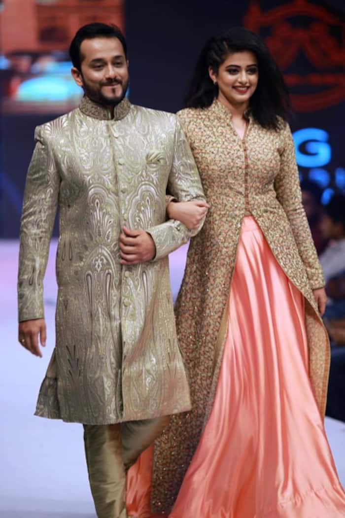 PICS: Famous South Indian actress Priyamani gets hitched to fiancé ...