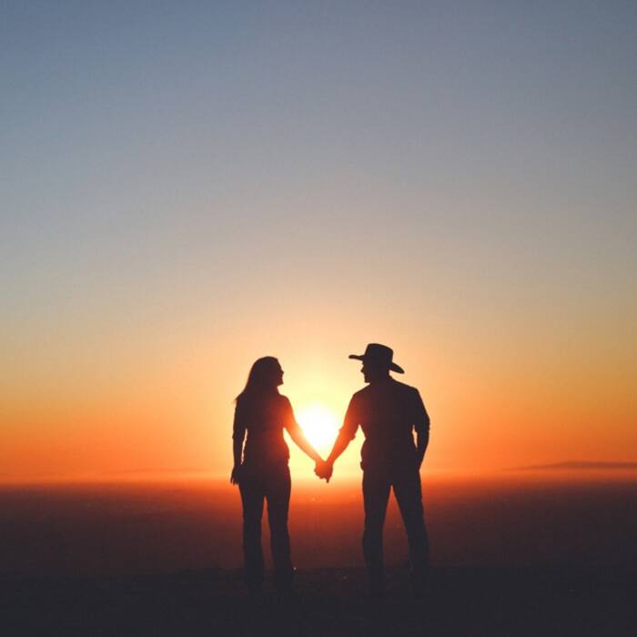 Promise Day: 7 promises to make your relationship even stronger!