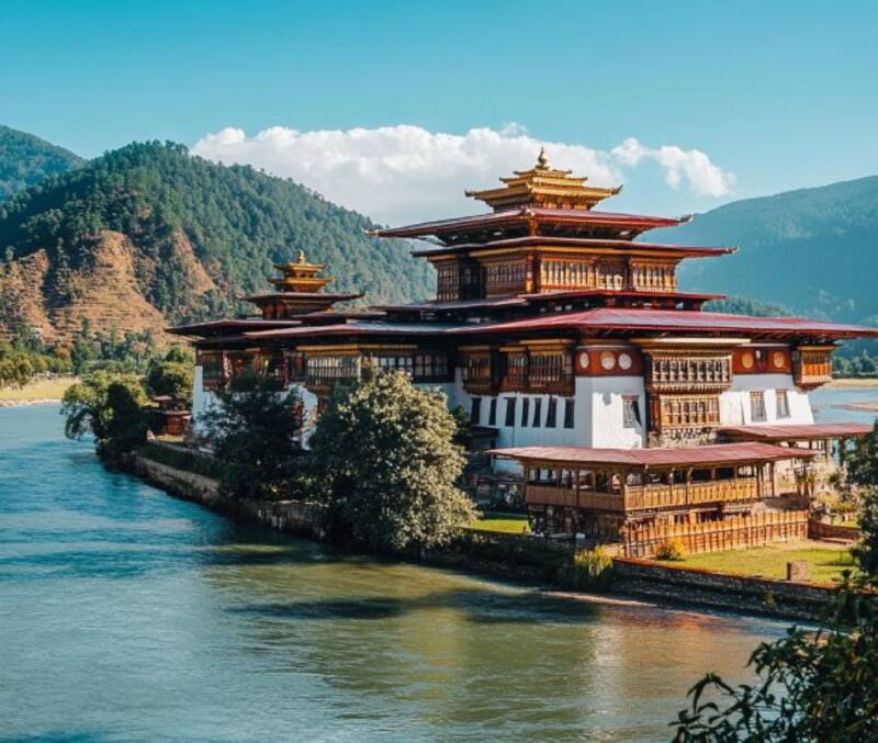 5 Captivating Photos That Showcase Bhutans Majestic Monasteries