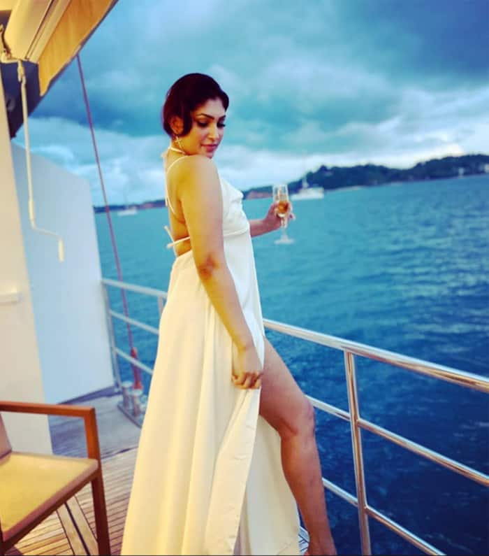 Pushpika De Silva, Mrs Sri Lanka, Leaves Stage in Tears As Previous ...