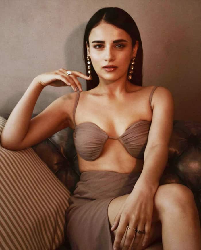 Radhika Madan Lit Up The Internet In Rs 4k Beige Inverted Bikini Top, Fans Compare Her With ...