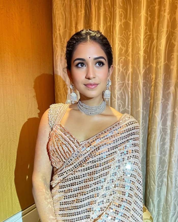 Radhika Merchant Stunning Photos