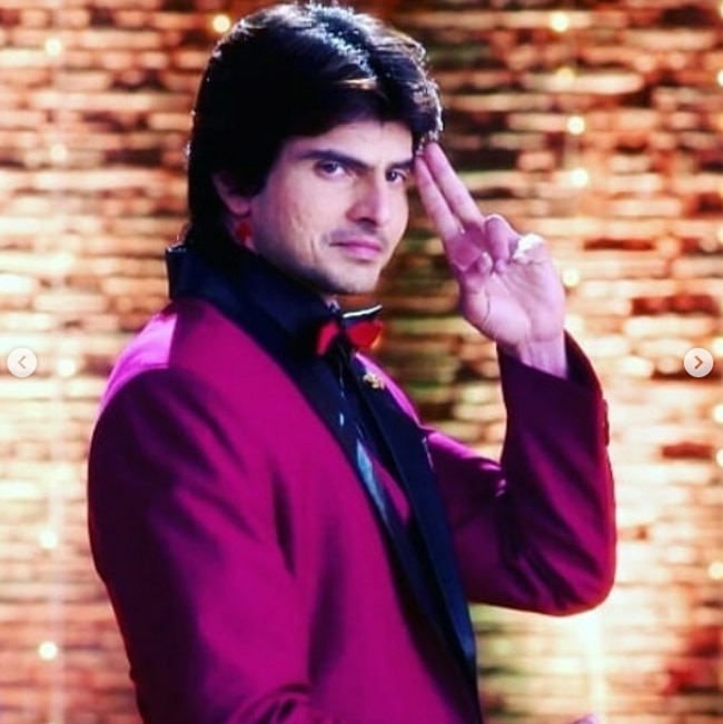 Himanshi Khurana: Calling the cat fight