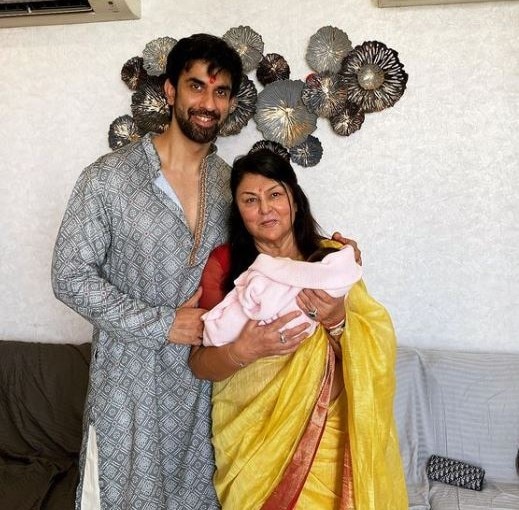 Rajeev Sen Shares Unseen Pictures Of His Daughter Ziana