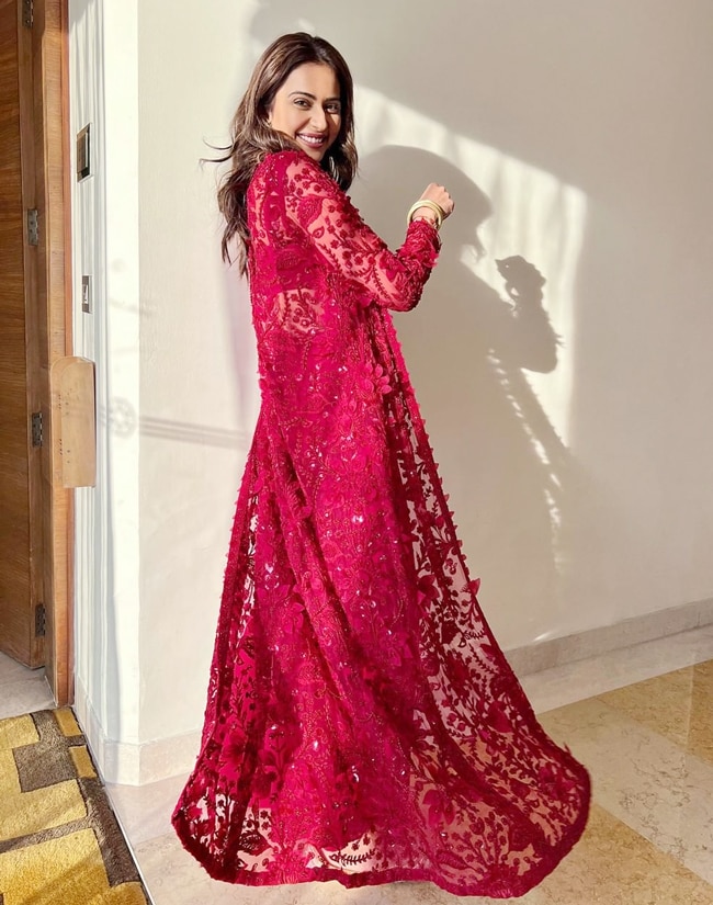 Rakul Preet Singh is a White Beauty in Blazer Dress, Check New Photoshoot