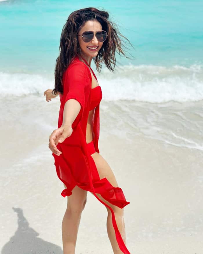 Rakul Preet Singh Raises Temperature In Maldives In Red Hot Bikini Pics