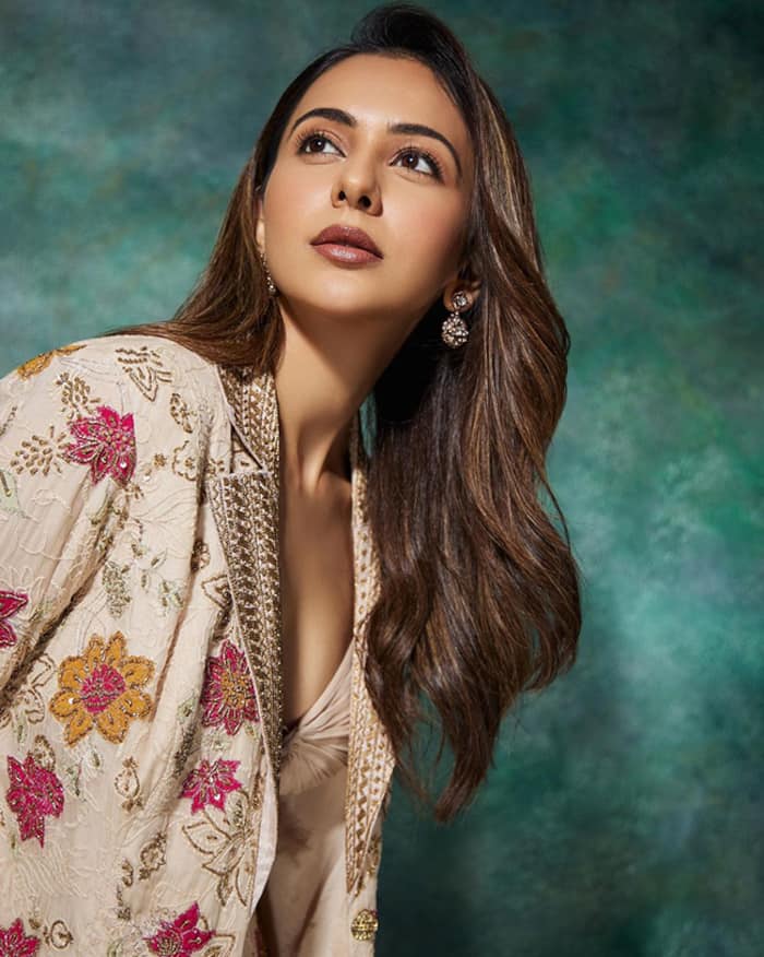 Rakul Preet Singh Stunning Photos