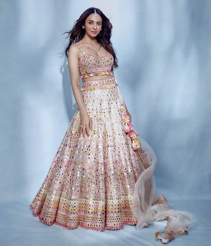 Rakul Preet Singh Defines Elegance in Dreamy Pastel-Hued Lehenga With ...