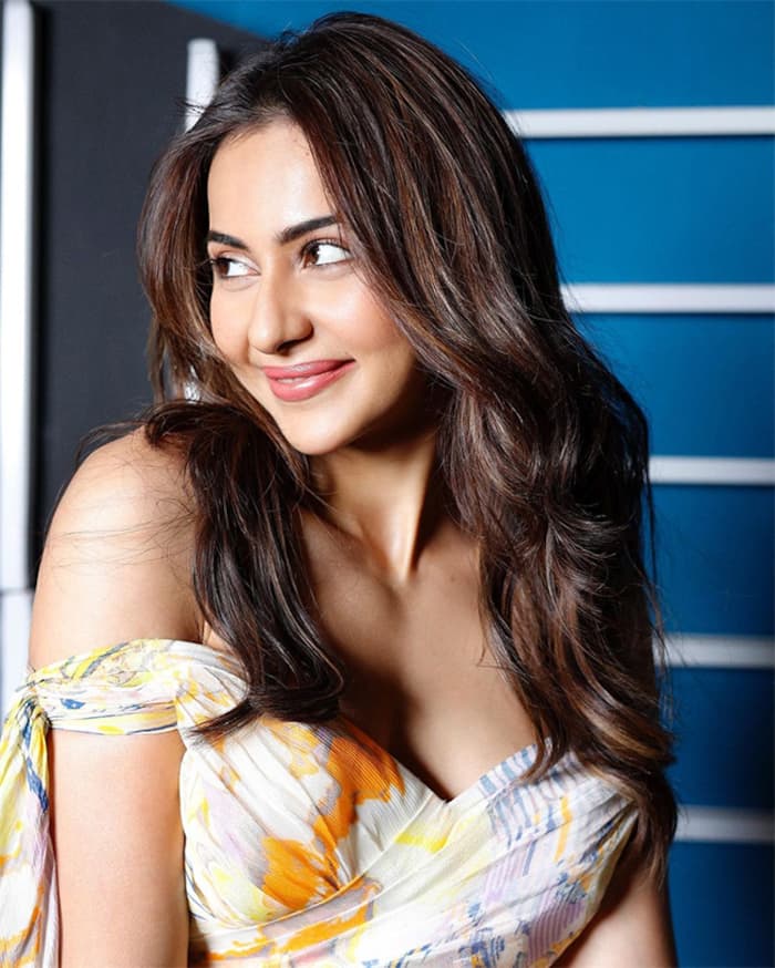 Rakul Preet Singh Poses With a Book in New Photoshoot But We Want to Know The Joke!