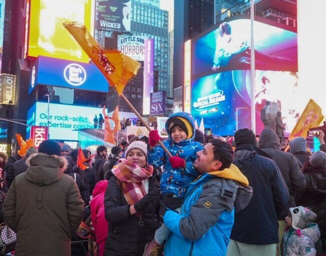Times Square Glows with Splendor: Ram Mandir Pran Prathistha Ceremony ...