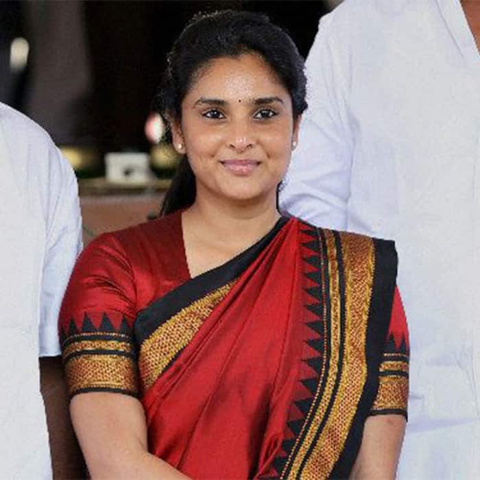 Meet young and dynamic female politicians of India